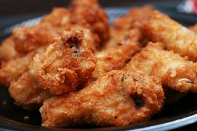 The Worst Grocery Store Fried Chicken That Will Ruin Your Dinner - VIP ...